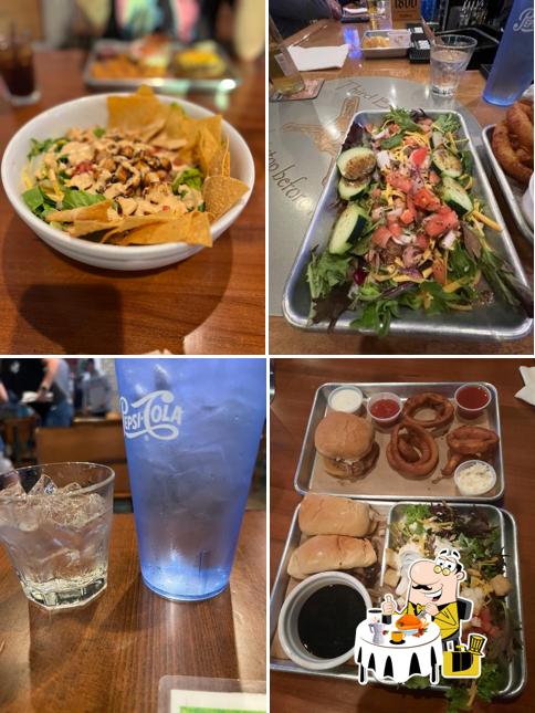 Third Base Grill, Mechanicsville - Restaurant menu, prices and reviews