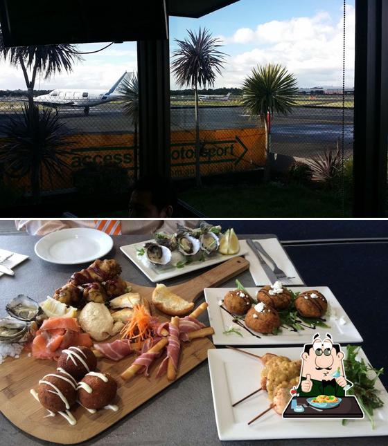 Flight Deck Bar & Grill, Moorabbin Airport - Restaurant menu, prices and reviews