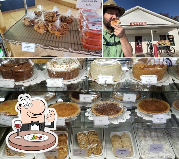 Country Bake Shoppe, Cleveland - Restaurant menu, prices and reviews