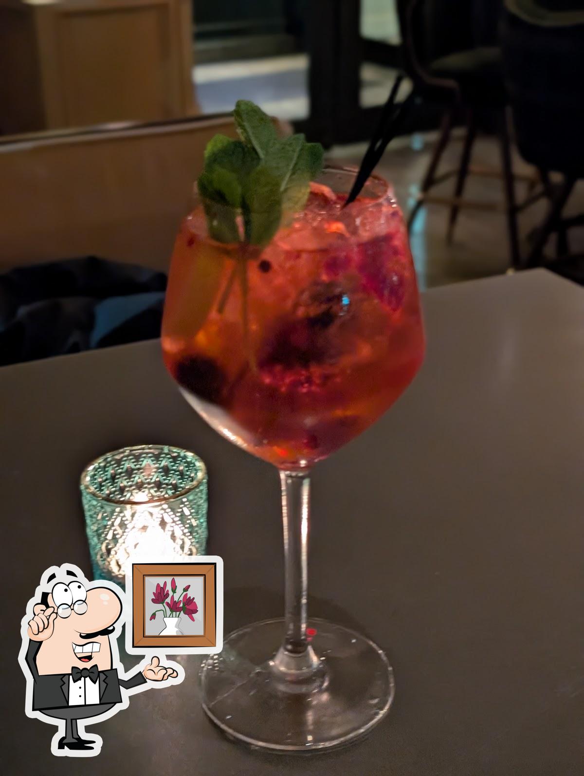 St. Burch Tavern, Iowa City - Restaurant menu, prices and reviews