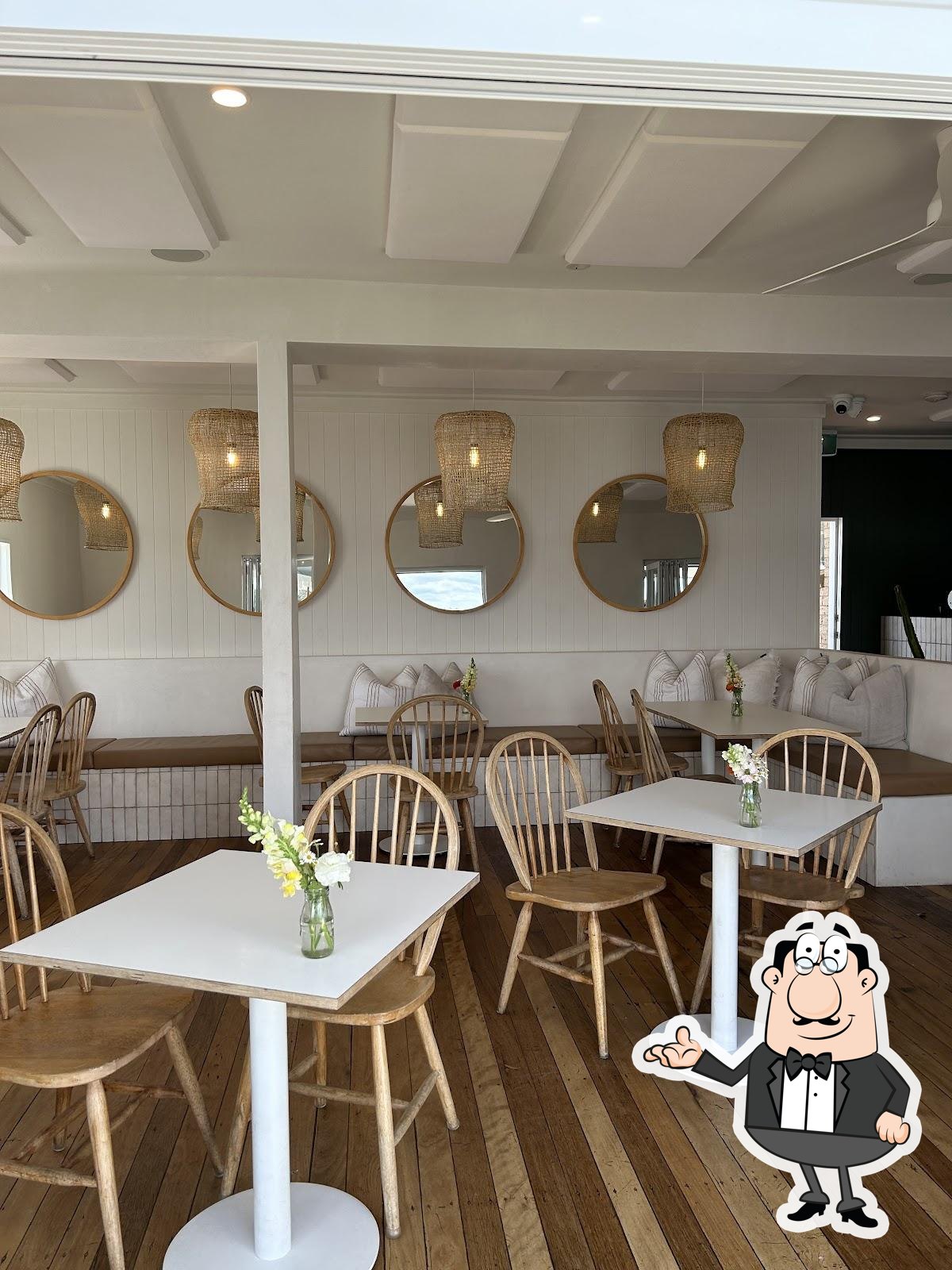 Banks Cafe, Port Macquarie - Restaurant menu, prices and reviews