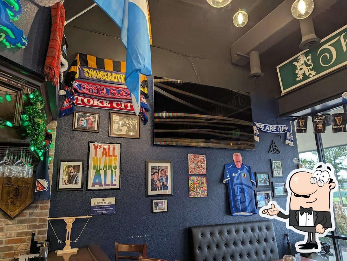 The Blue Lion Pub, The Woodlands - Restaurant menu, prices and reviews