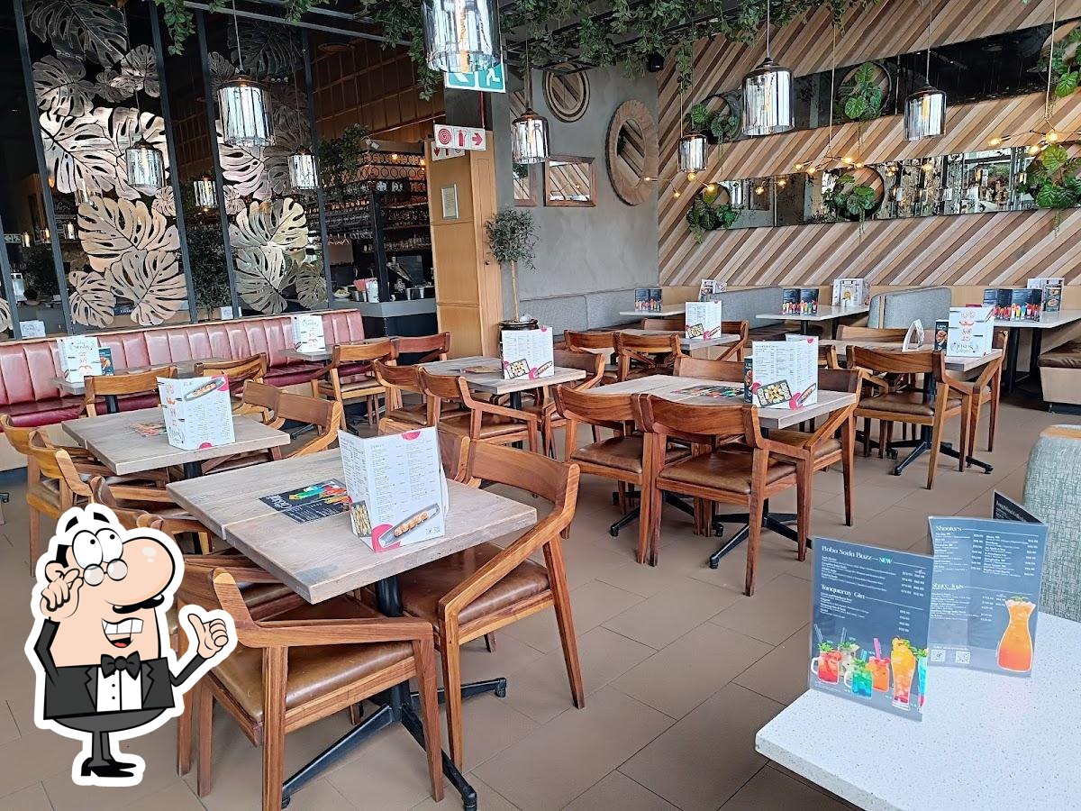 Parrots, Centurion - Restaurant menu, prices and reviews