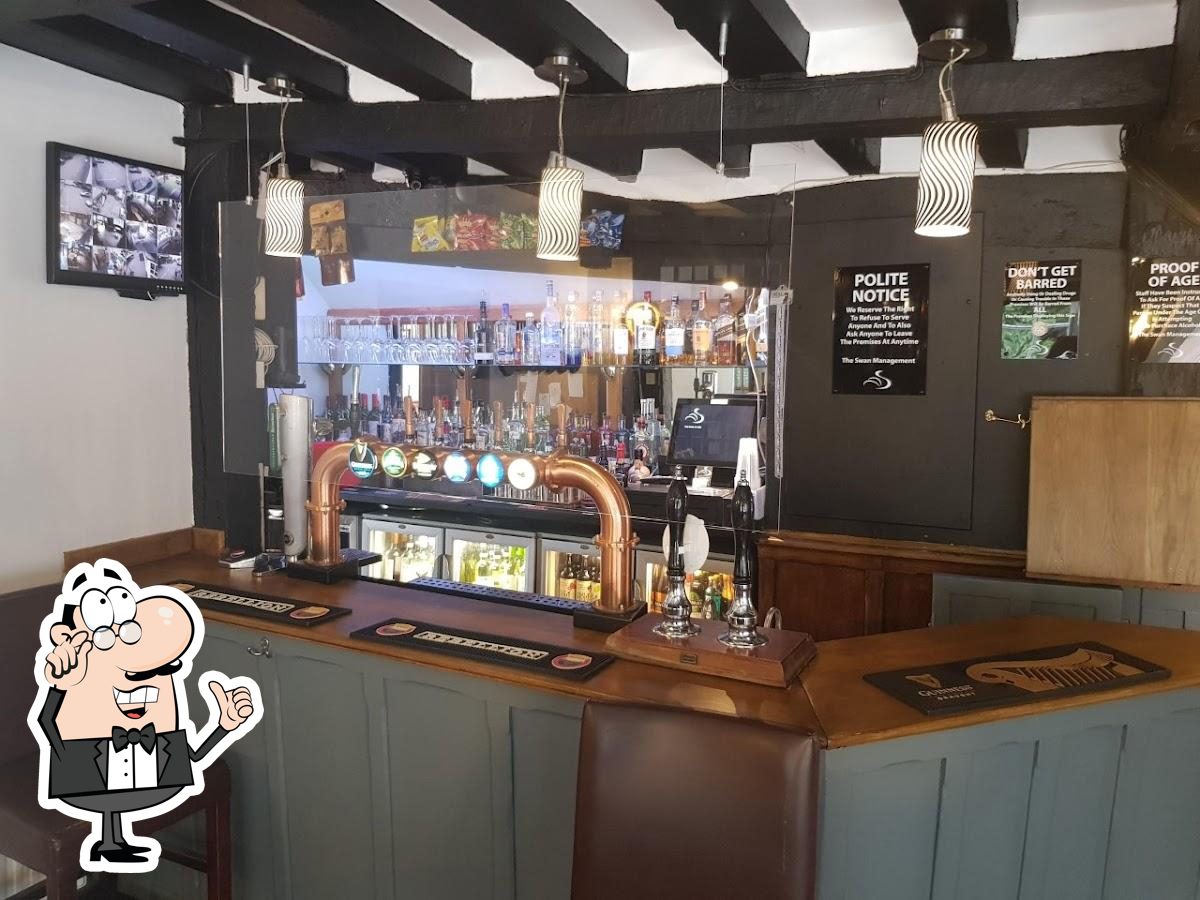 The Swan at Iver, Iver - Restaurant menu, prices and reviews