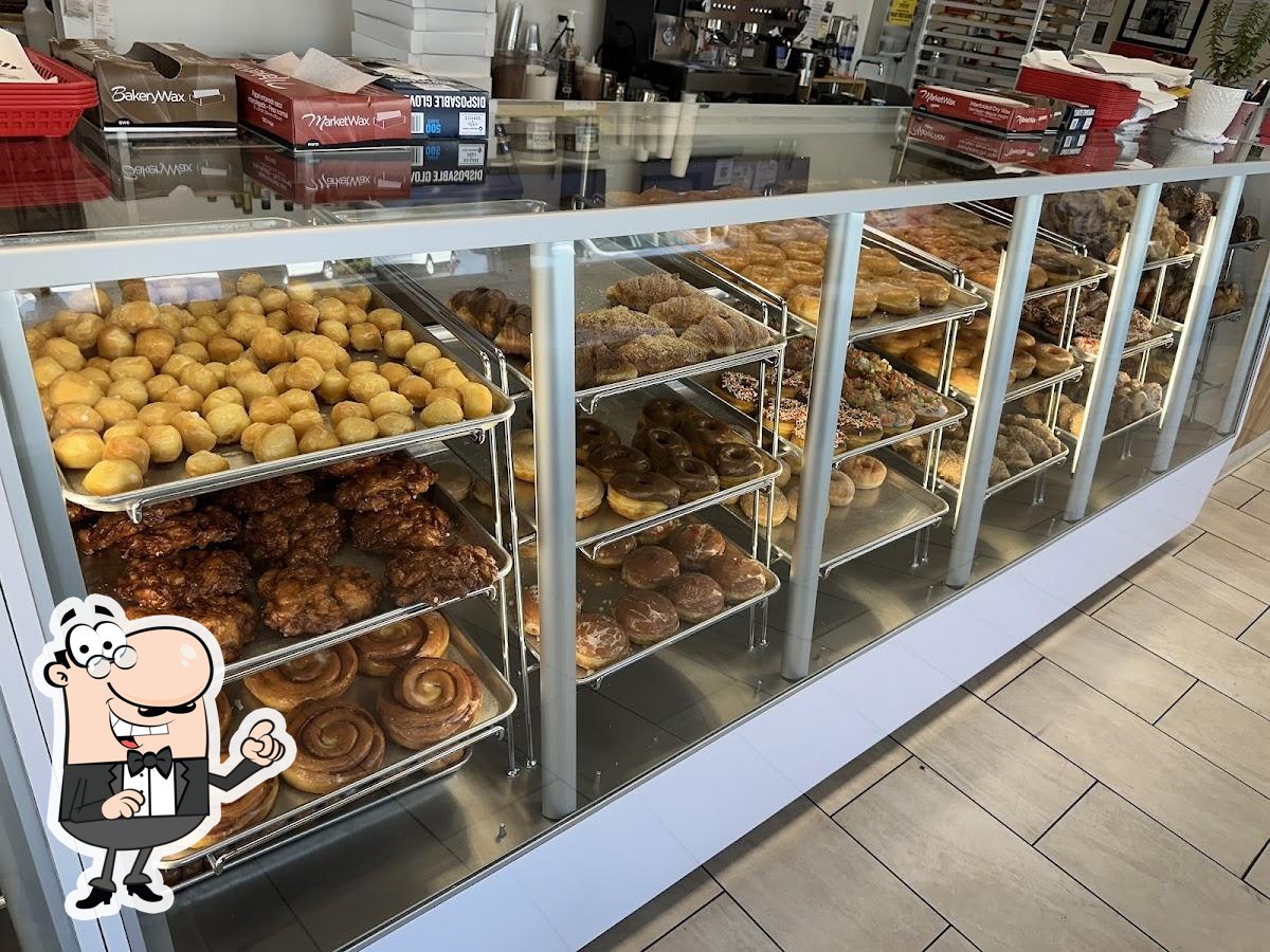 Rocklin Donuts & Cinnamon, Rocklin - Restaurant menu, prices and reviews
