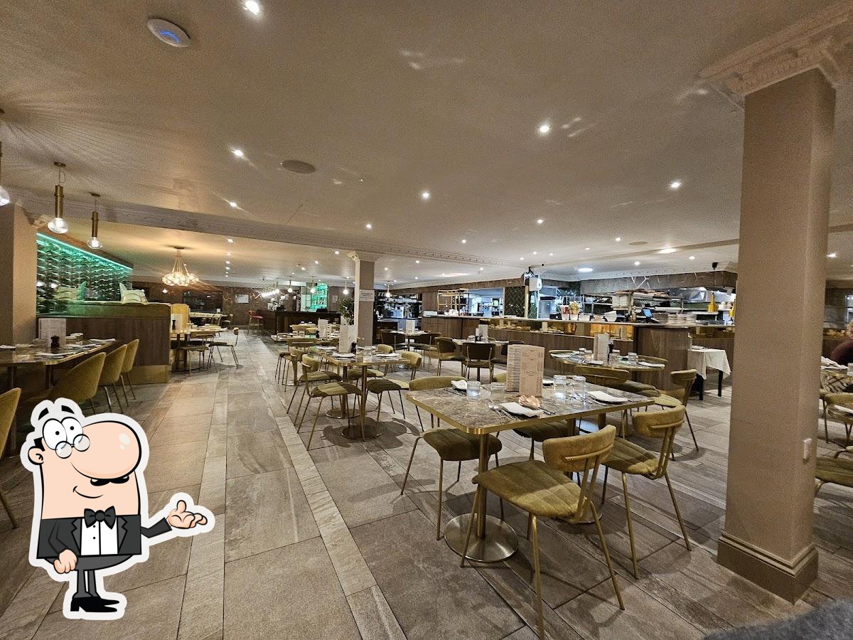Capri Mirfield, Mirfield - Restaurant menu, prices and reviews