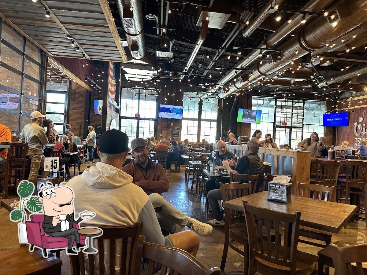 Edley's Bar-B-Que, Franklin - Restaurant menu, prices and reviews