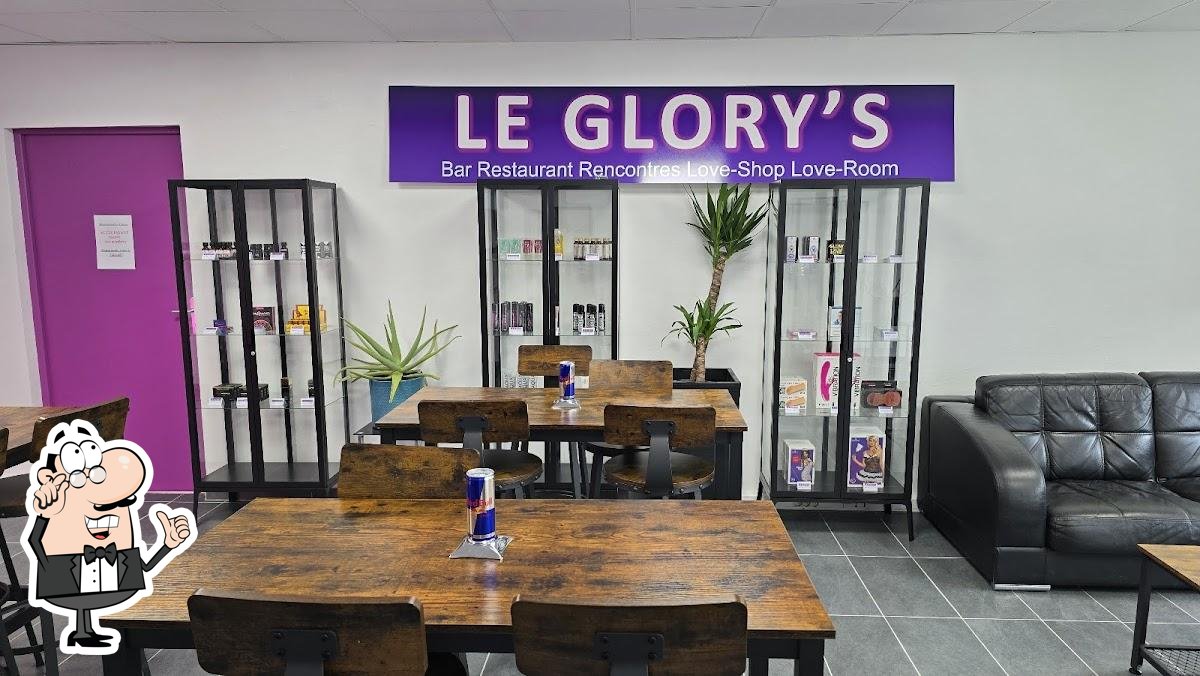 Le Glory's - Bar Gloryholes, Labyrinthe, Ciné, Cabines, Loveshop ...