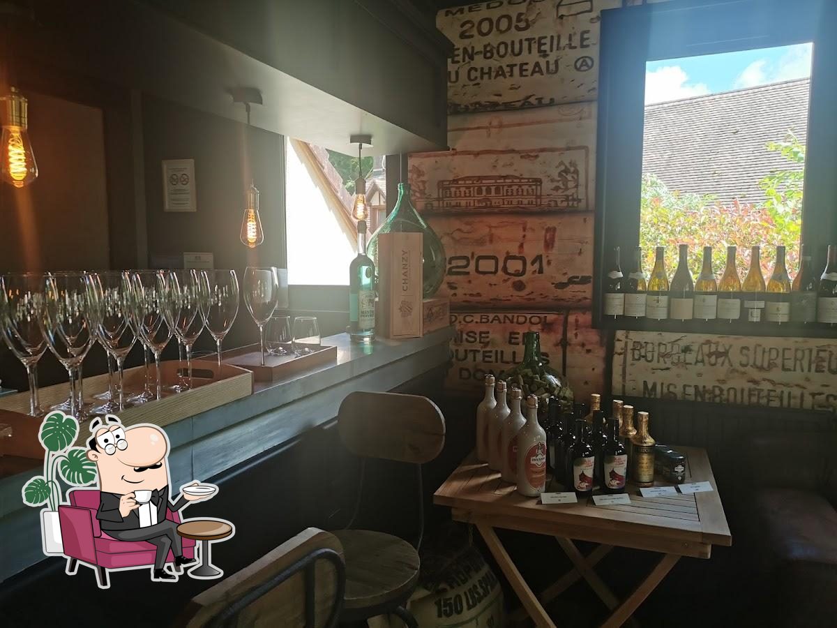 JK RESTAURANT, Chassy - Menu du restaurant, prix et avis