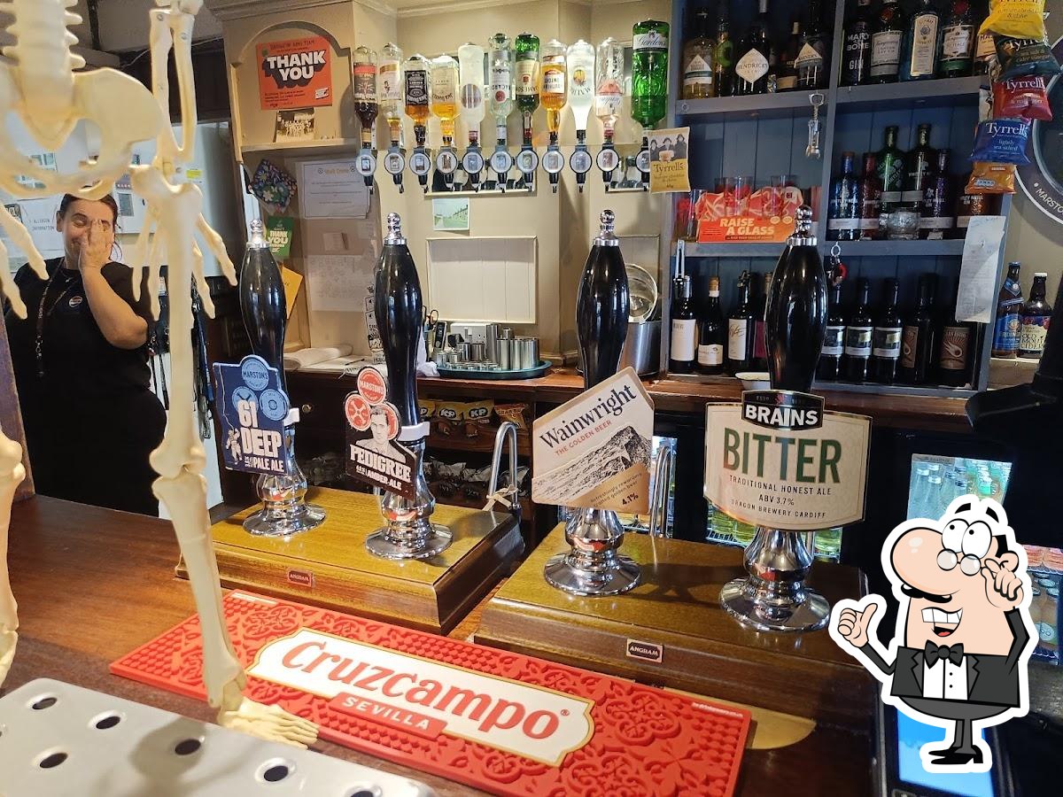 Broughton Arms, Stoke-on-Trent - Restaurant menu, prices and reviews