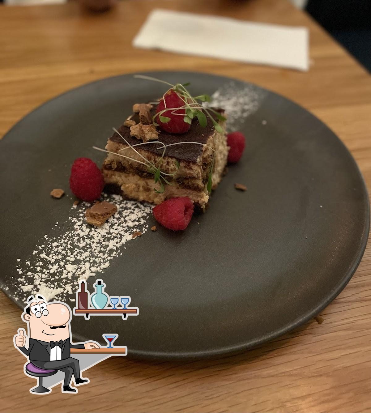 Isla & Co. - Midtown, New York City - Restaurant menu, prices and reviews
