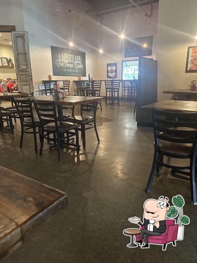 Pelican Pointe, Lufkin - Restaurant menu, prices and reviews