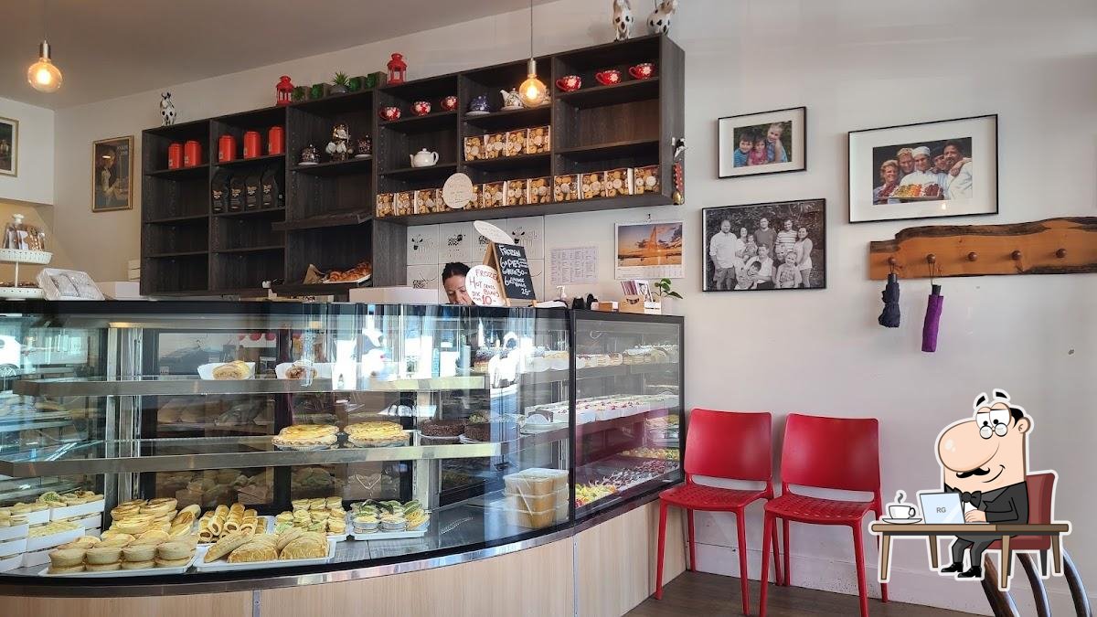 Hilltop Cakes, Balwyn - Restaurant menu, prices and reviews