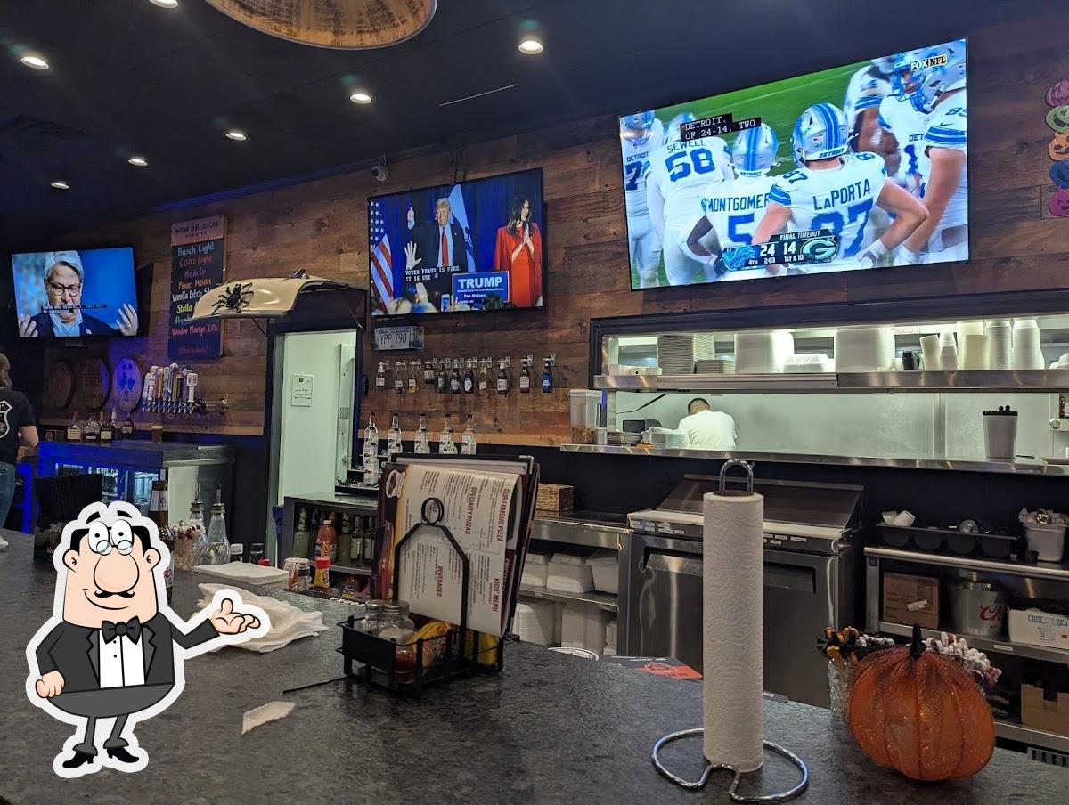Cruisin’ I-39, Monroe Center - Restaurant menu, prices and reviews
