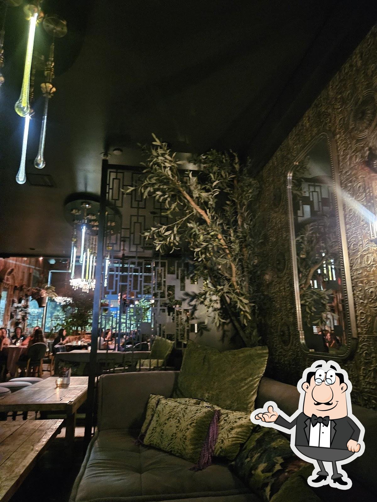 TomTom Restaurant & Bar, West Hollywood - Restaurant menu, prices and ...