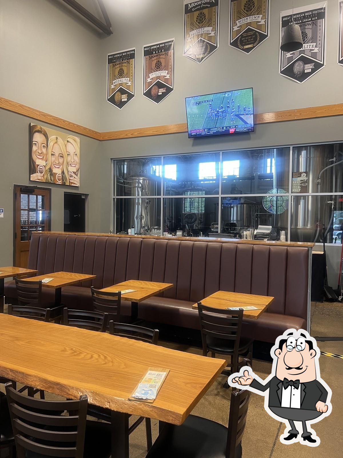 Moontown Brewing Company, Whitestown - Restaurant menu, prices and reviews