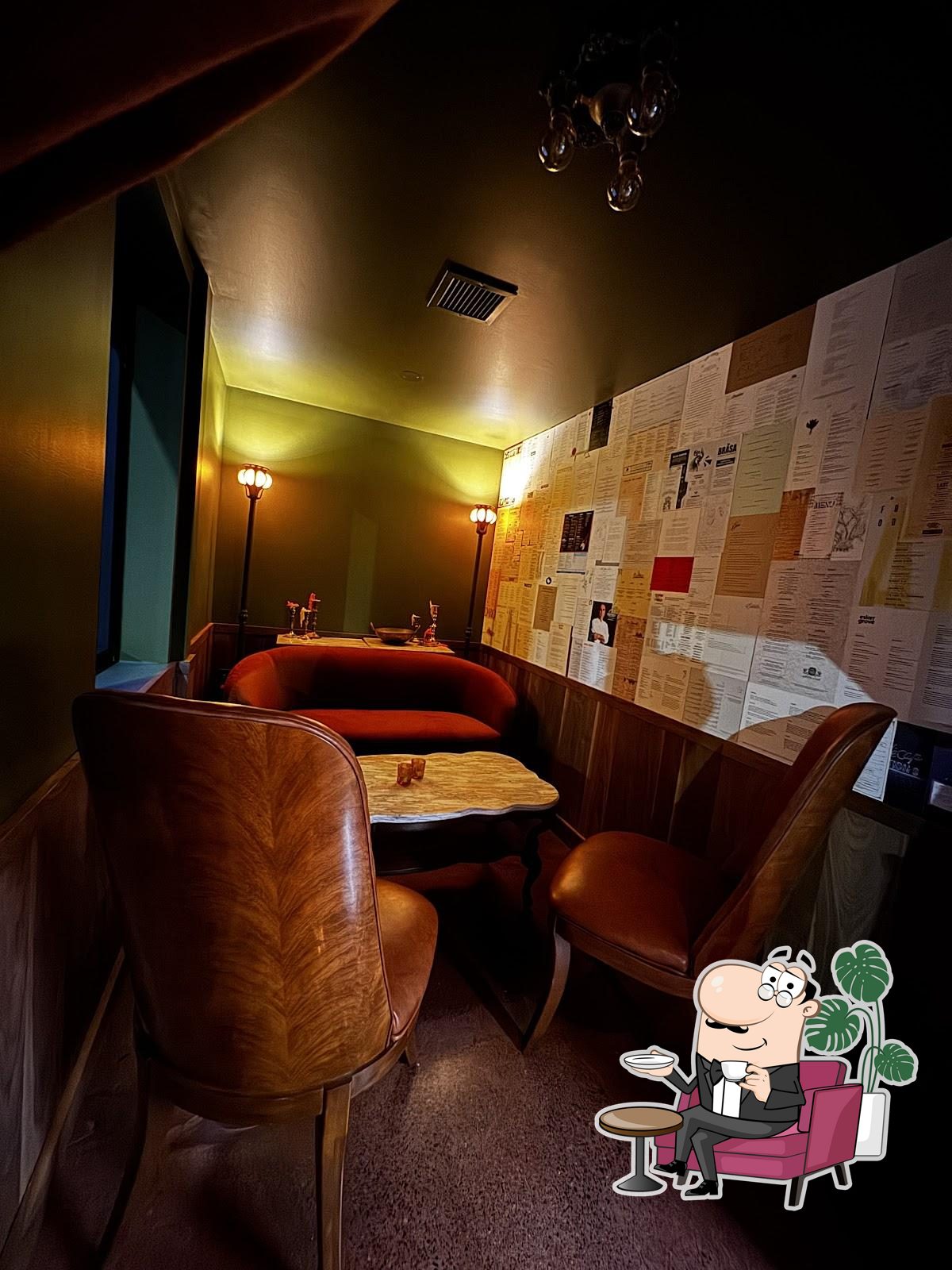 Hendrix & Siena, Hopkins - Restaurant menu, prices and reviews