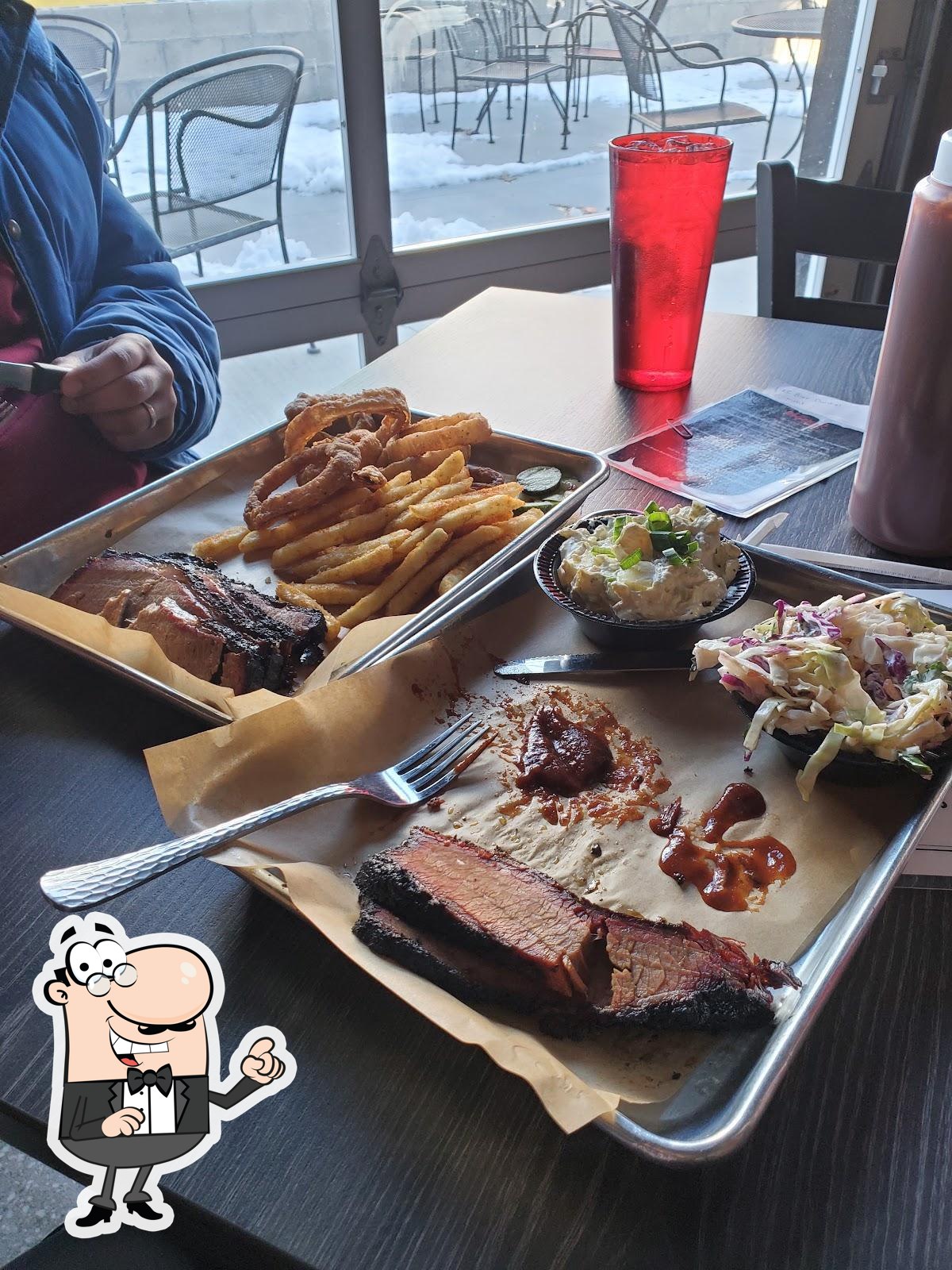 Wolfpack BBQ & Burgers, Kansas City - Restaurant menu, prices and reviews