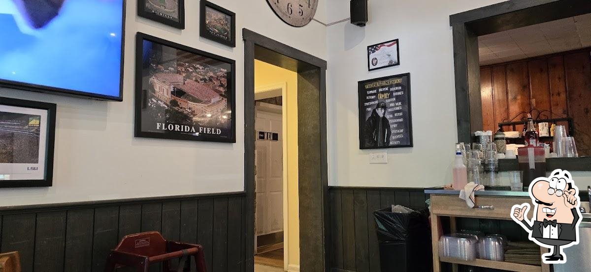 New Britain Inn, New Britain - Restaurant menu, prices and reviews