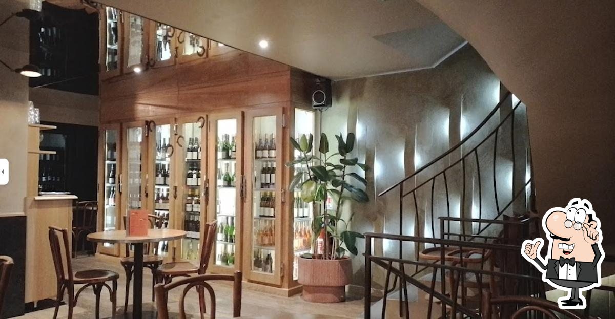 Cavale, Paris, Poissonnière - Restaurant menu, prices and reviews