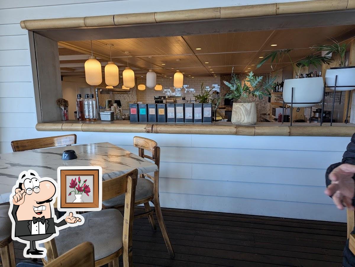 Breeze Cafe & Bar, Aldinga Beach - Restaurant menu, prices and reviews