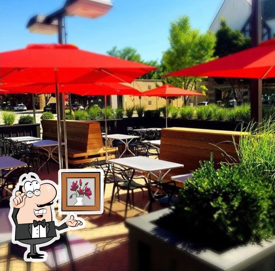 Mino’s, Winnetka - Restaurant menu, prices and reviews