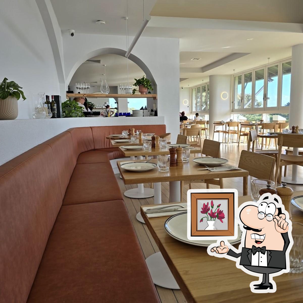 Rococo Mordialloc, Mordialloc - Restaurant menu, prices and reviews