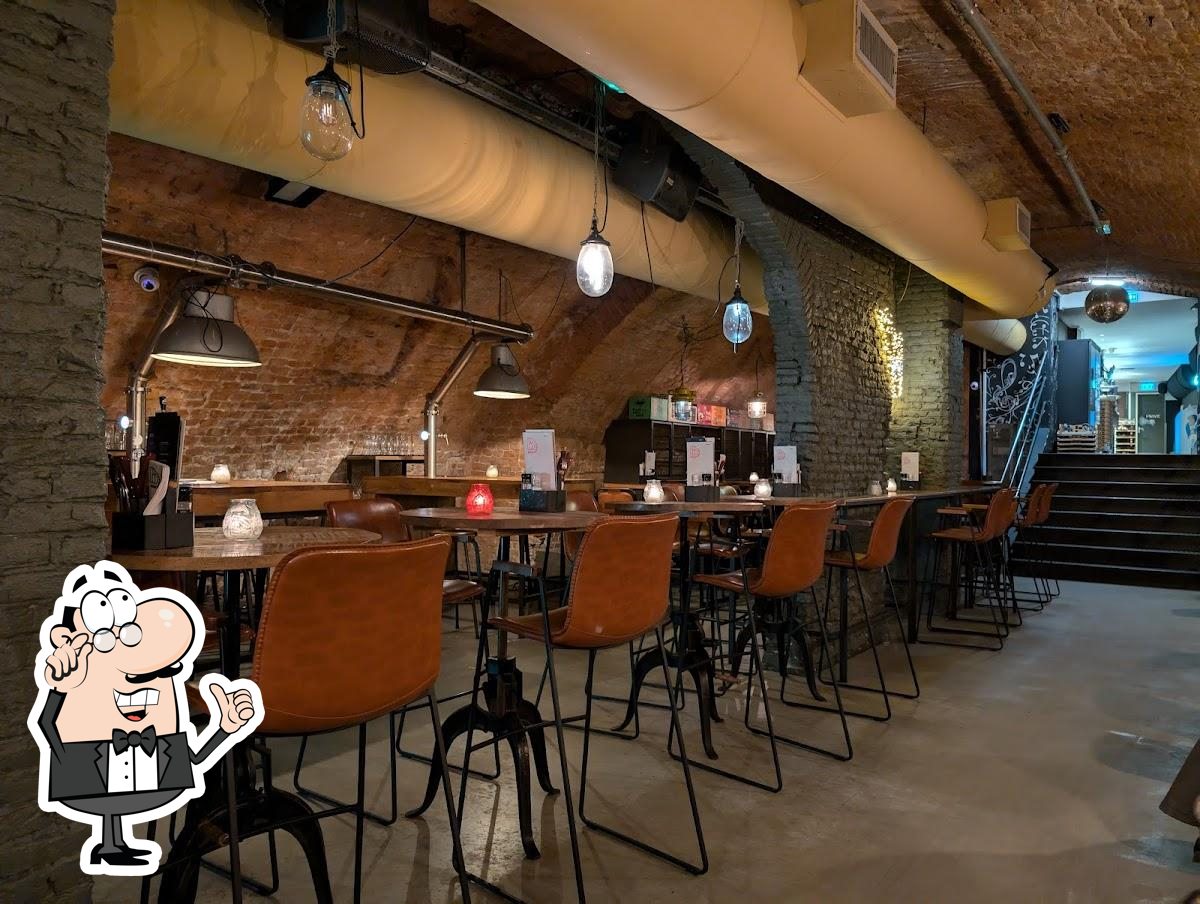 Beers & Barrels - Utrecht Centrum, Utrecht - Restaurant menu, prices ...
