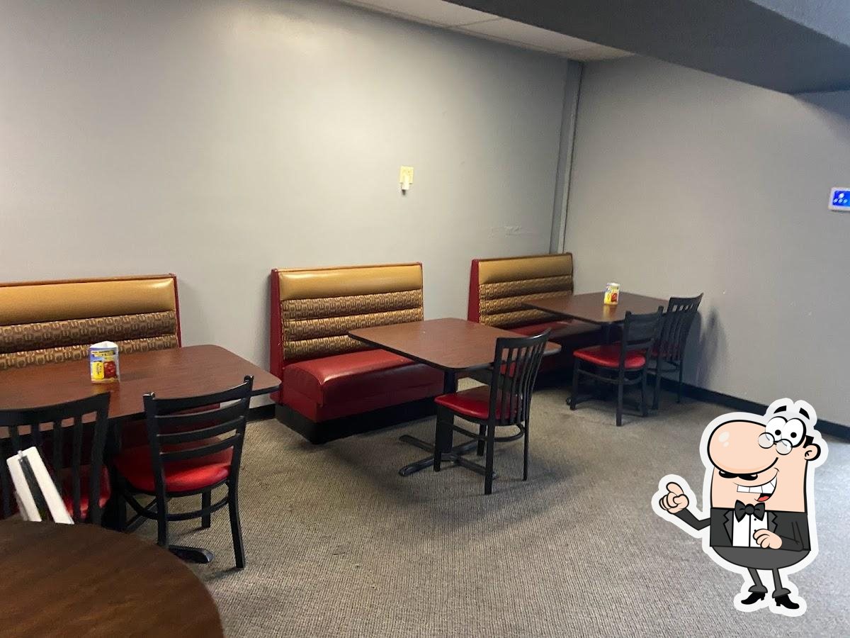 Geo's Pool And Pub, Tallahassee - Restaurant menu, prices and reviews