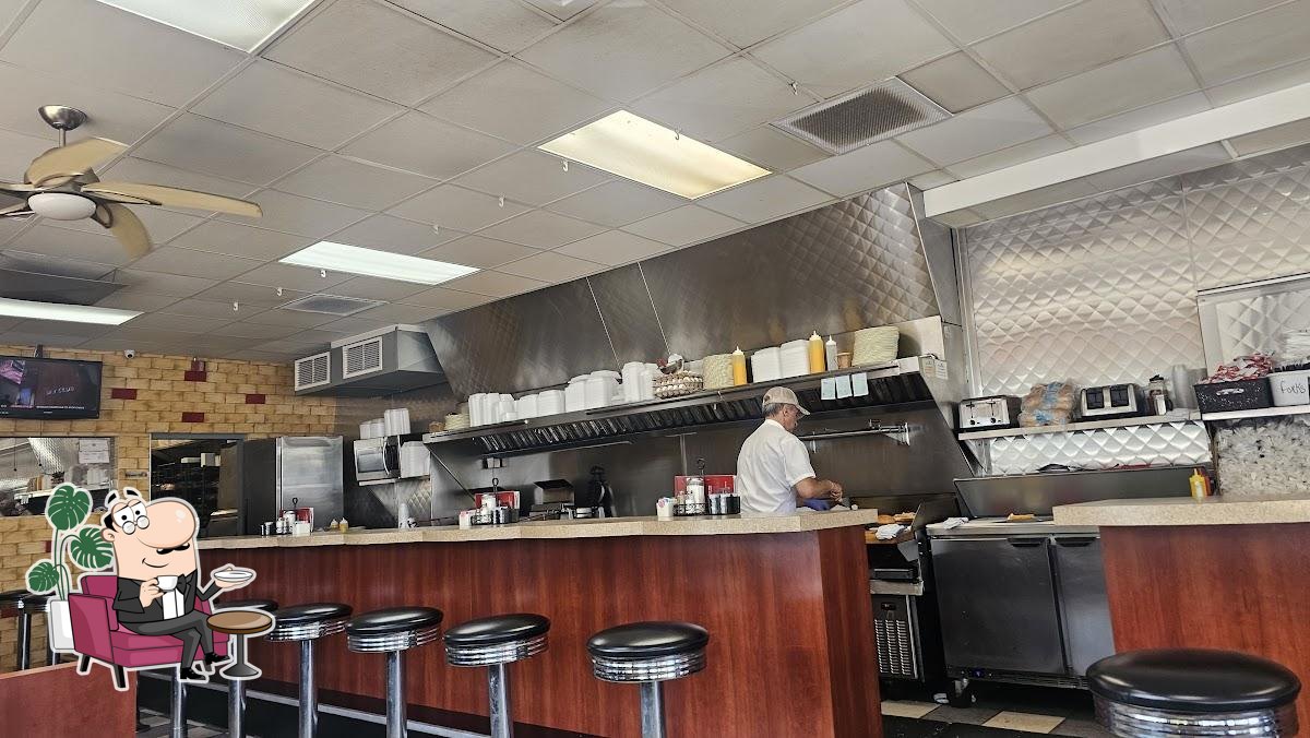L George's Coney Island, Southfield - Restaurant menu, prices and reviews