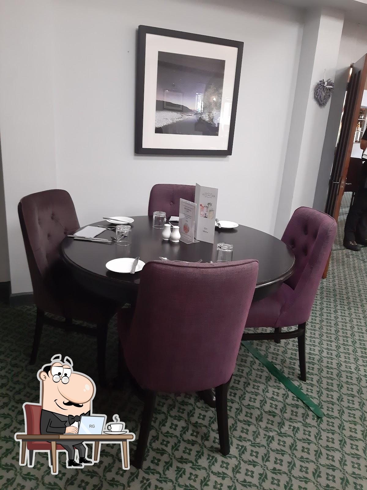 Junction 28, Newport - Restaurant menu, prices and reviews