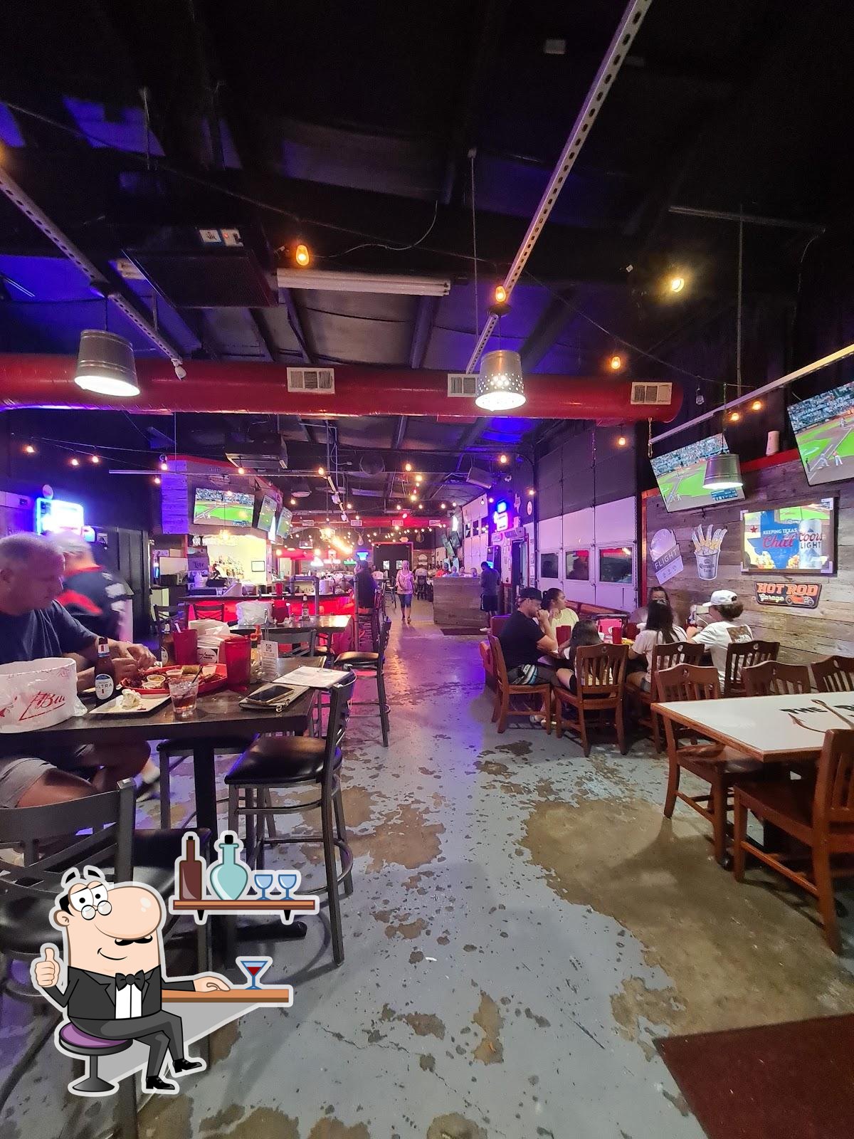 The Rusty Hook Bar & Grill, Bacliff - Restaurant menu, prices and reviews