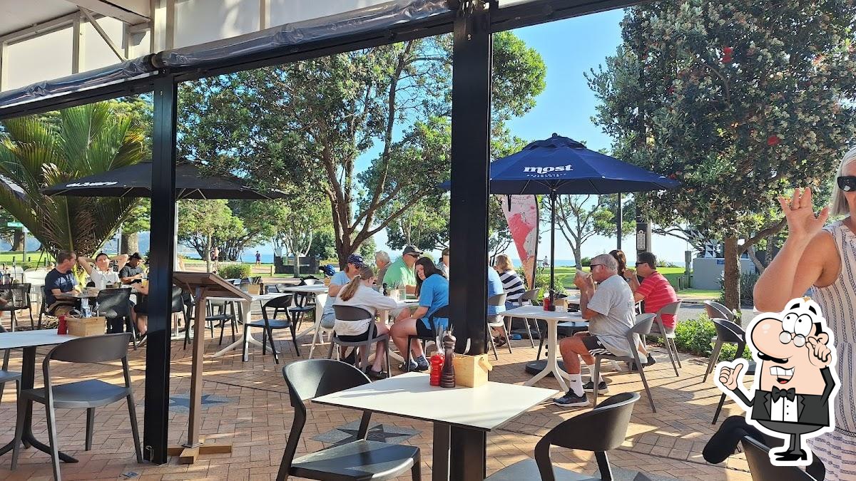 Sunflour Orewa, Orewa - Restaurant menu, prices and reviews