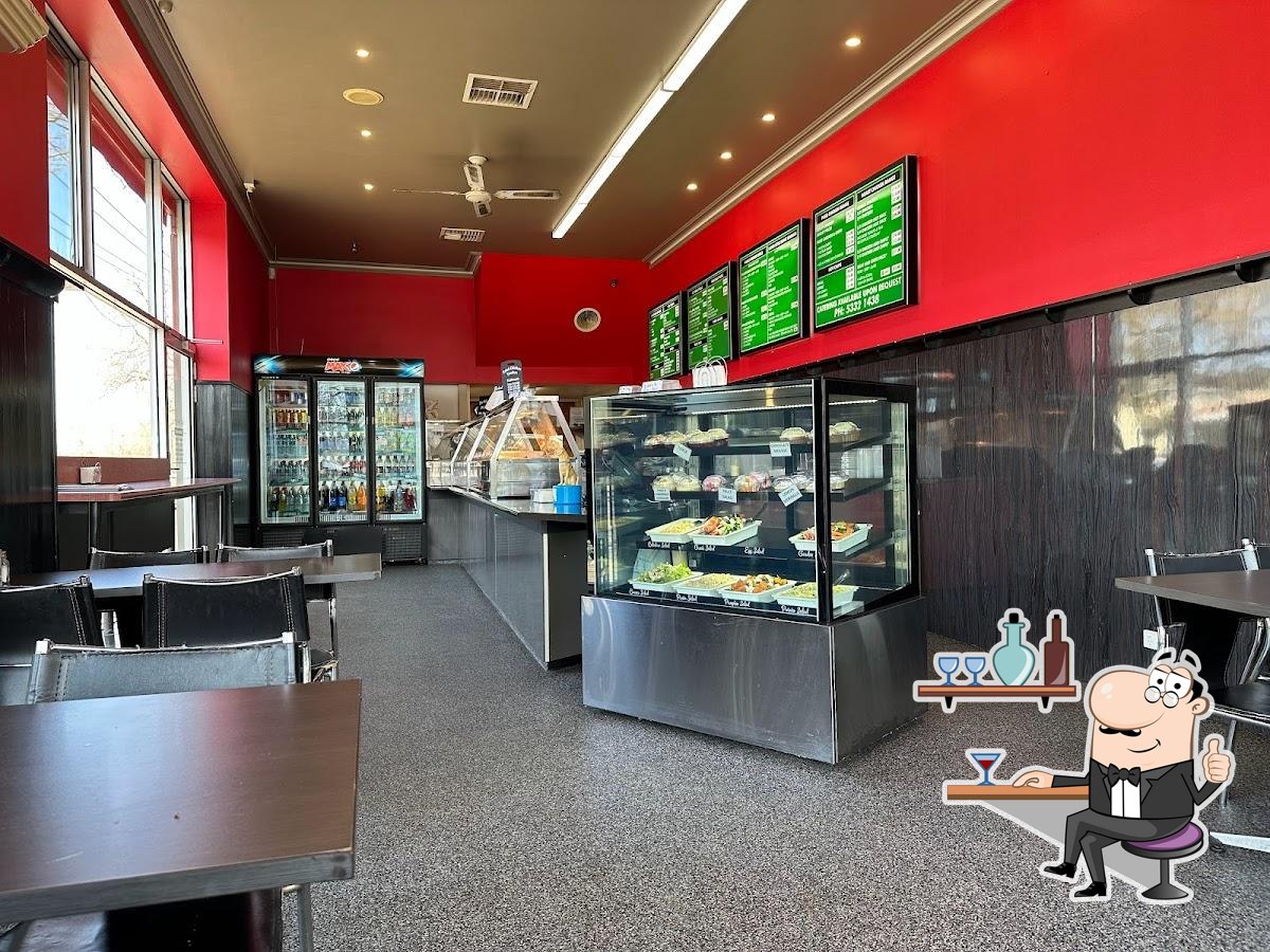 Country Roasts Ballarat, Ballarat - Restaurant menu, prices and reviews