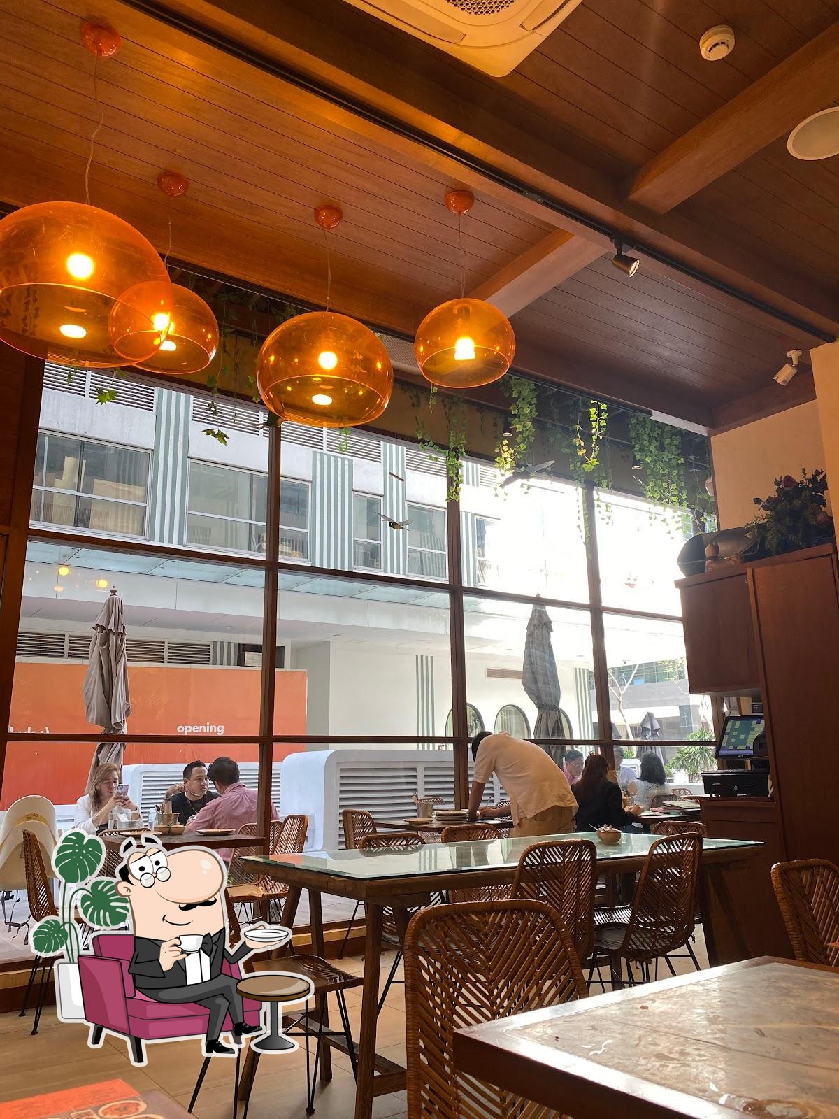 Soi Chicken - BGC, Taguig - Restaurant menu, prices and reviews