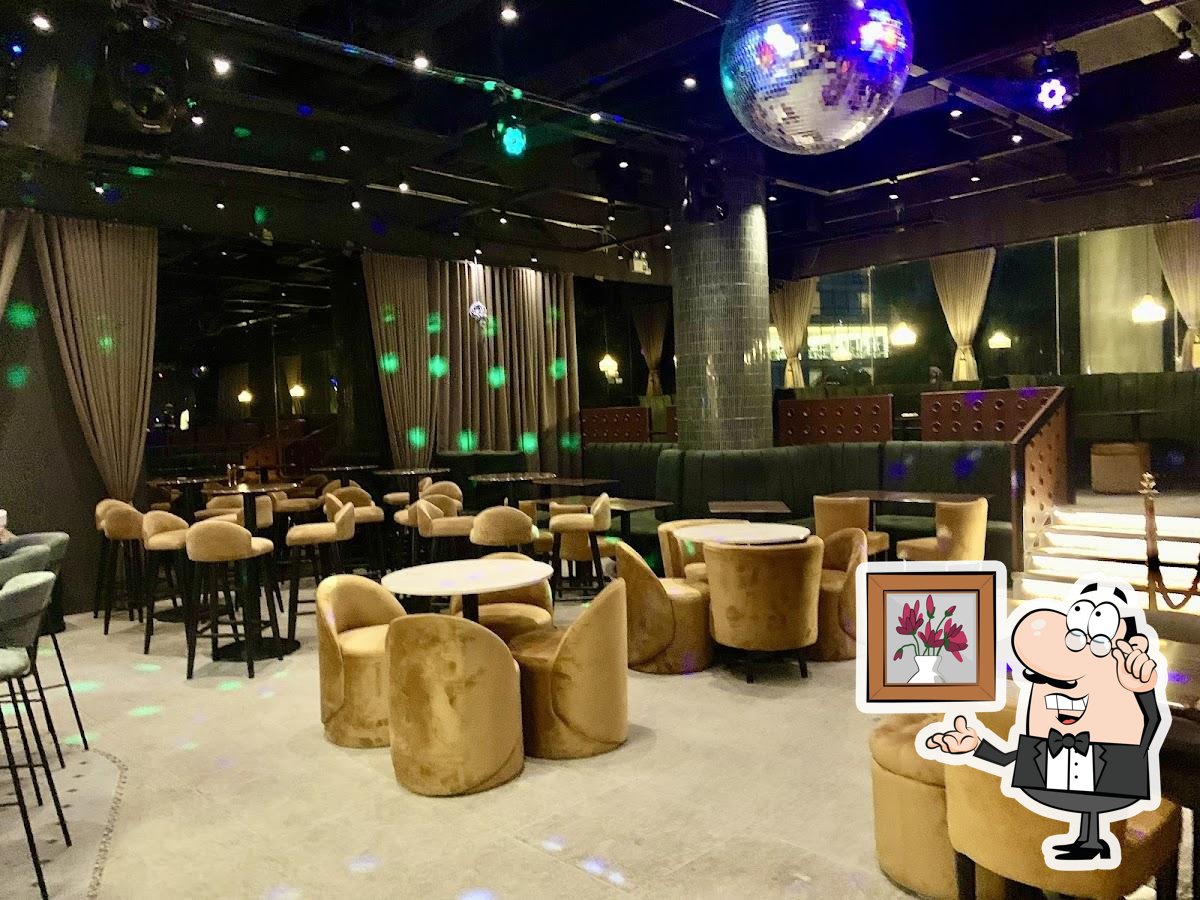 The Studio Dance Club, Makati - Restaurant menu, prices and reviews