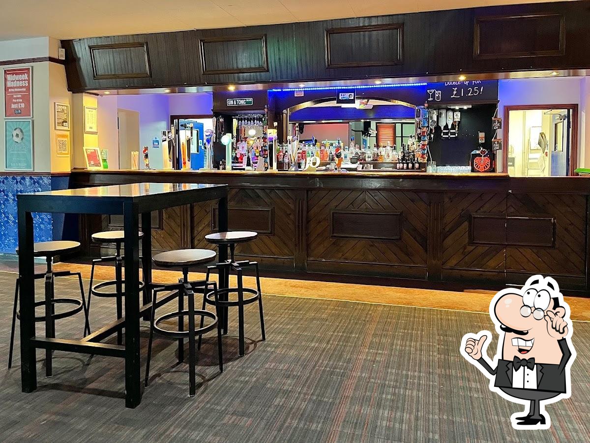 Bar 8 Rugby, Rugby - Restaurant menu, prices and reviews