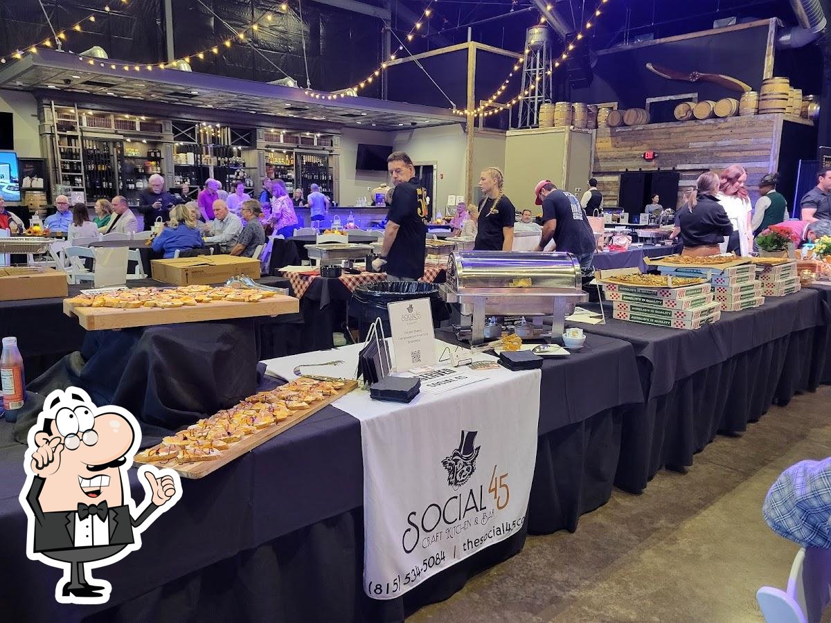 Social 45 Craft Kitchen & Bar by: Jimmy O's, Frankfort - Restaurant ...