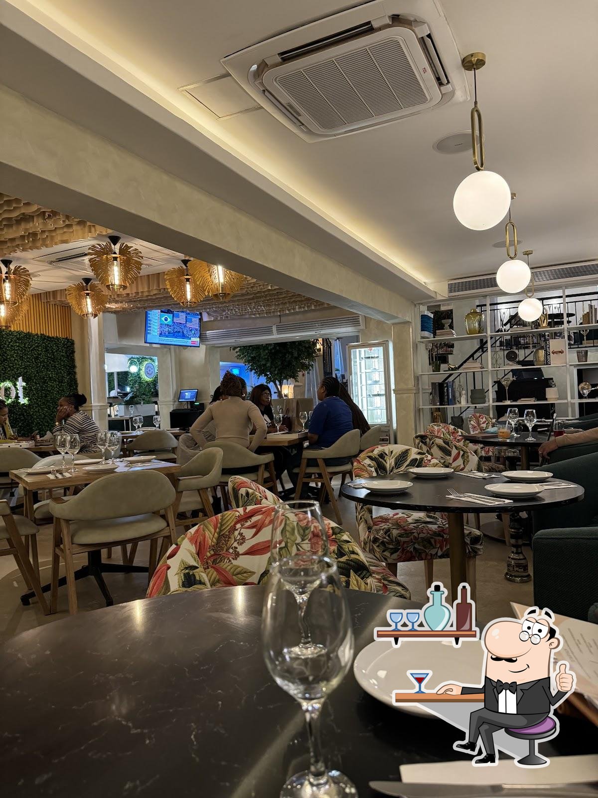 maison florida road, Durban - Restaurant menu, prices and reviews