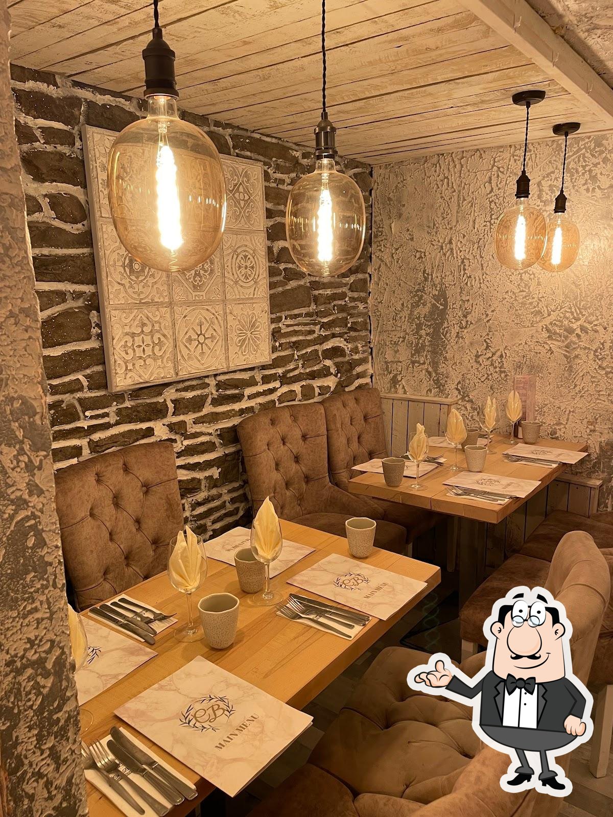 Casa Bianca Pontypridd, Pontypridd - Restaurant menu, prices and reviews