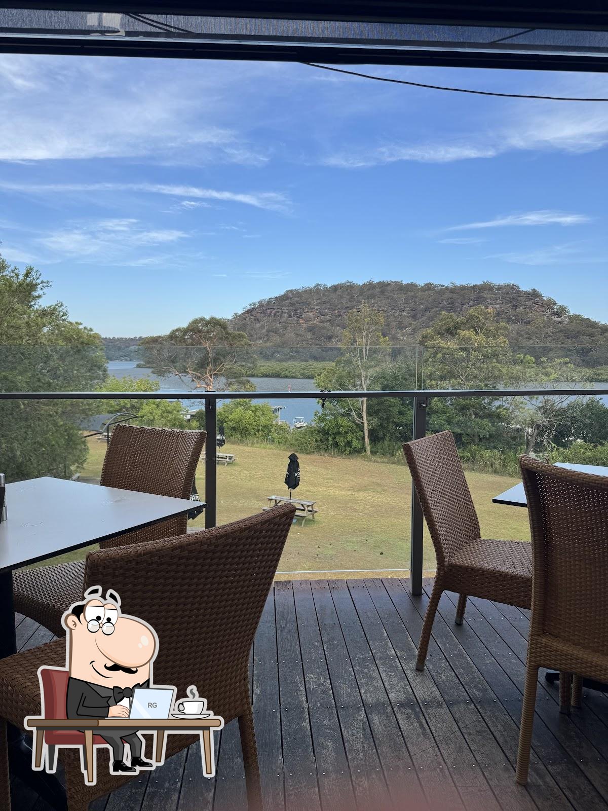 Mooney Mooney Club, Mooney Mooney - Restaurant menu, prices and reviews