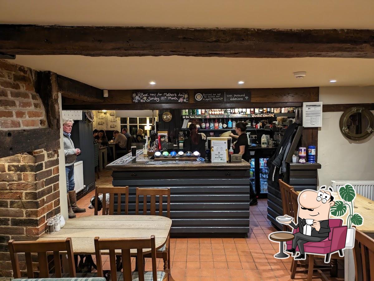 Ship Inn Levington, Ipswich - Restaurant menu, prices and reviews
