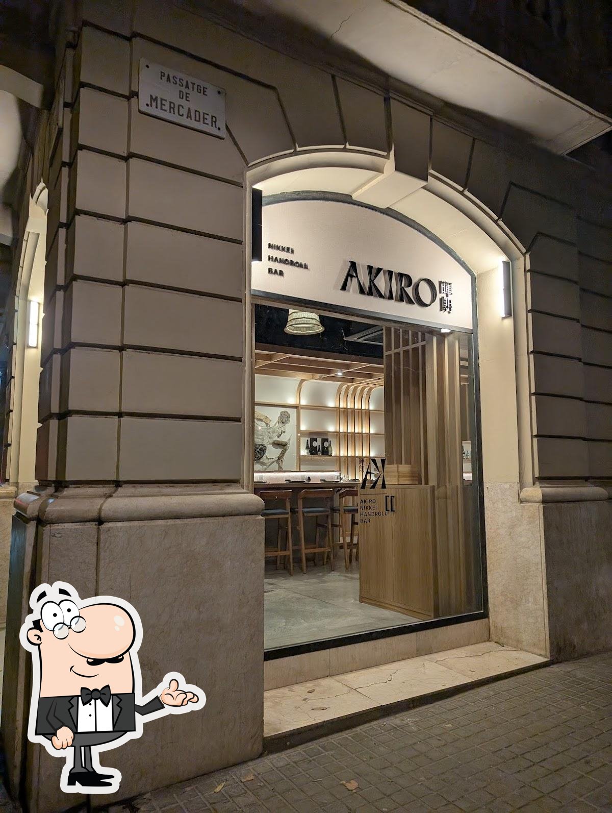 Akiro Hand Roll Bar, Barcelona, Estación de Provenza/Diagonal - Menú ...