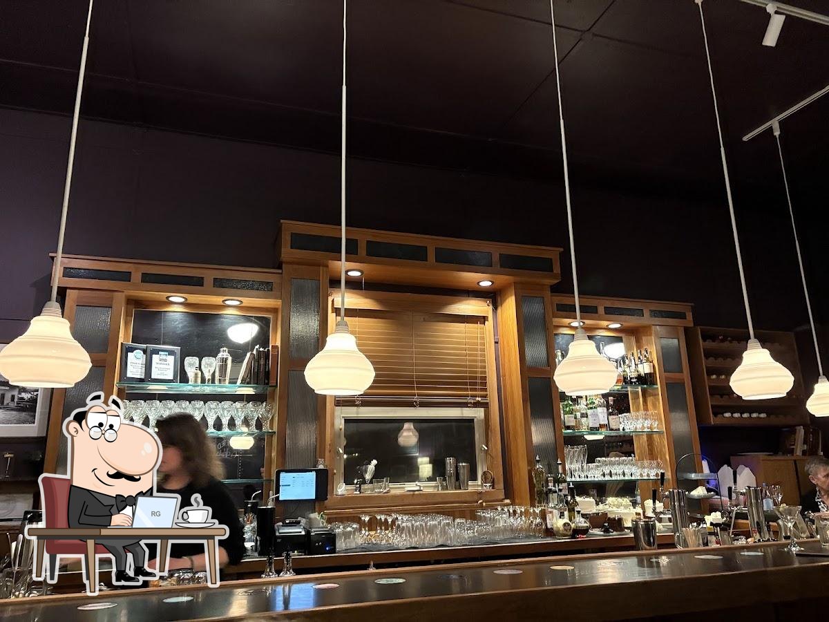 Waterfront Depot Restaurant, Florence - Restaurant menu, prices and reviews