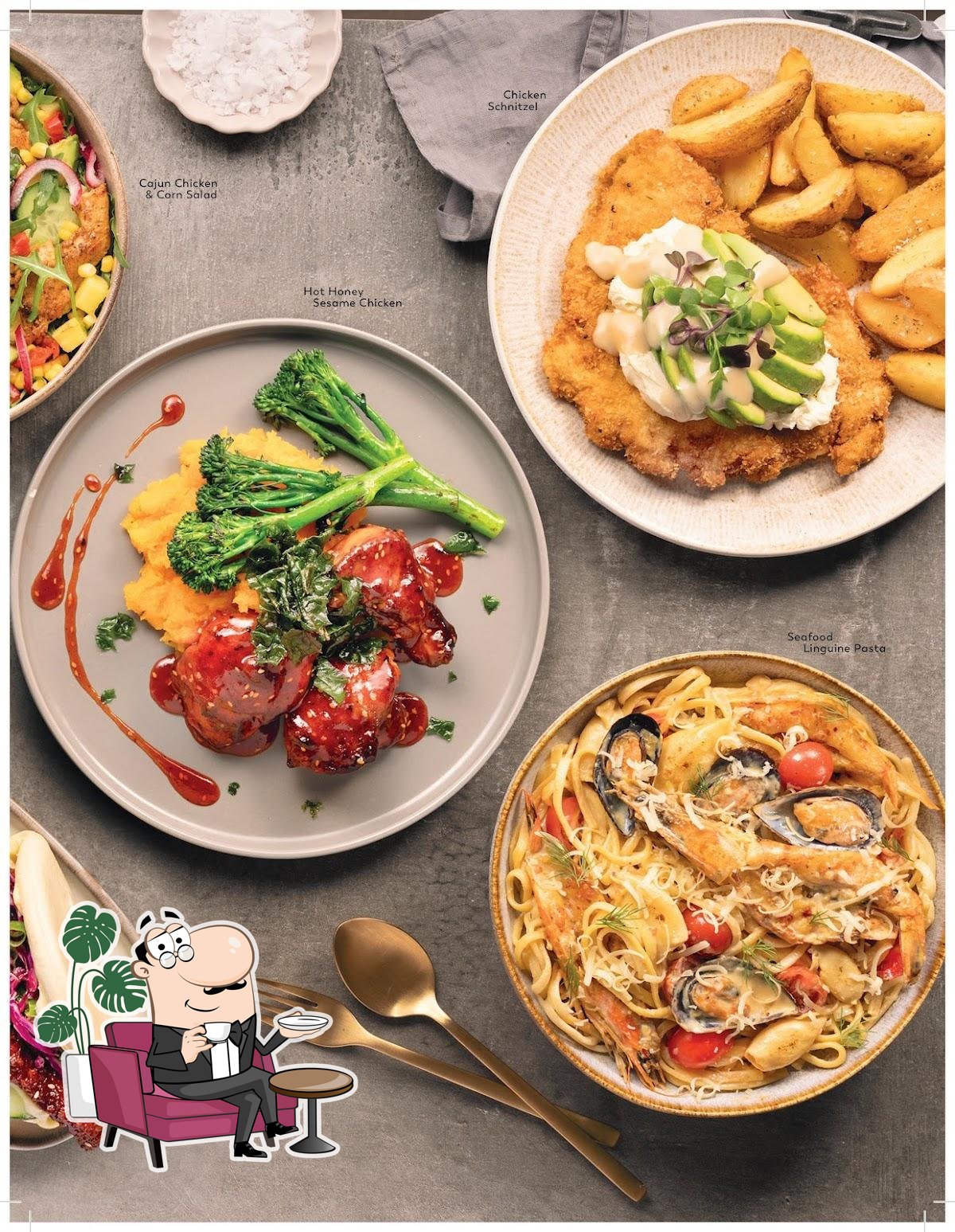 News Cafe Rosebank, Johannesburg - Restaurant menu, prices and reviews