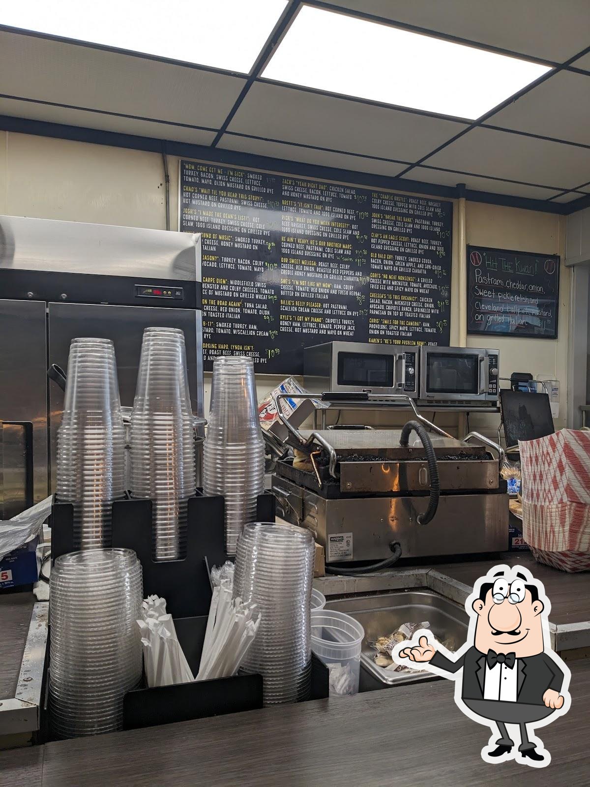 Diamond Deli, Akron - Restaurant menu, prices and reviews
