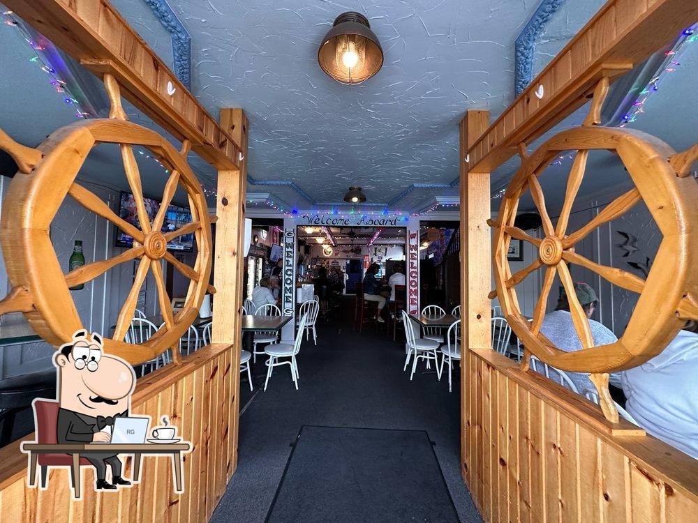 The Fat Seagull, Manitowoc - Restaurant menu, prices and reviews