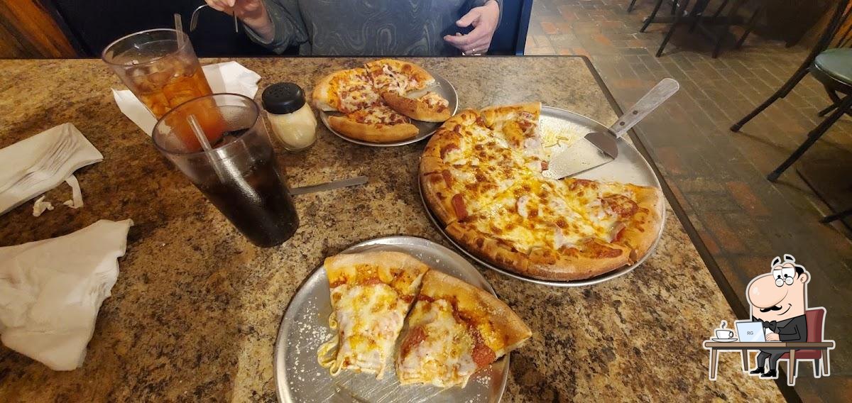 Sidestreet Pizza & Pasta, Tryon - Restaurant menu, prices and reviews