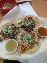 Gil Tacos, Indianapolis - Restaurant menu, prices and reviews