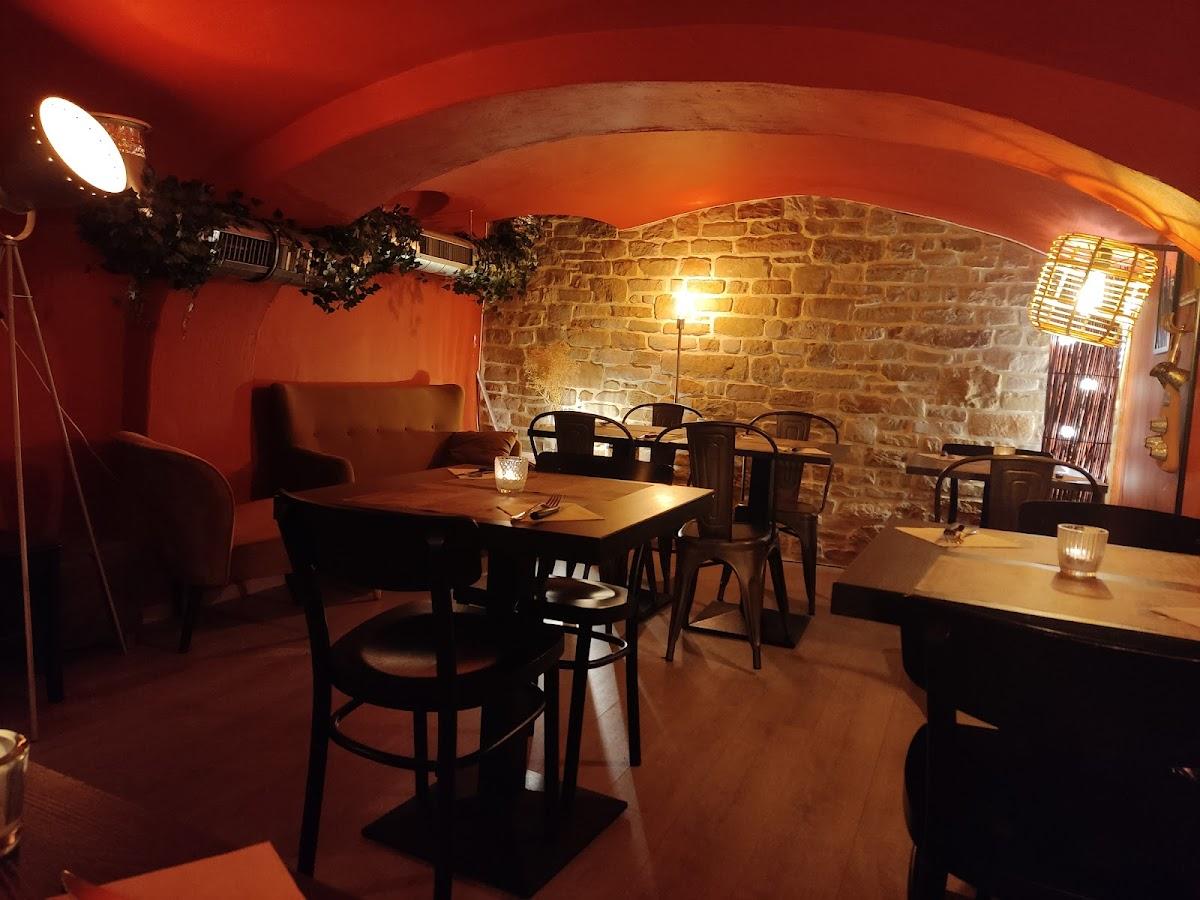 Le top 10 des restaurants à Mons, août 2025 - Restaurant Guru